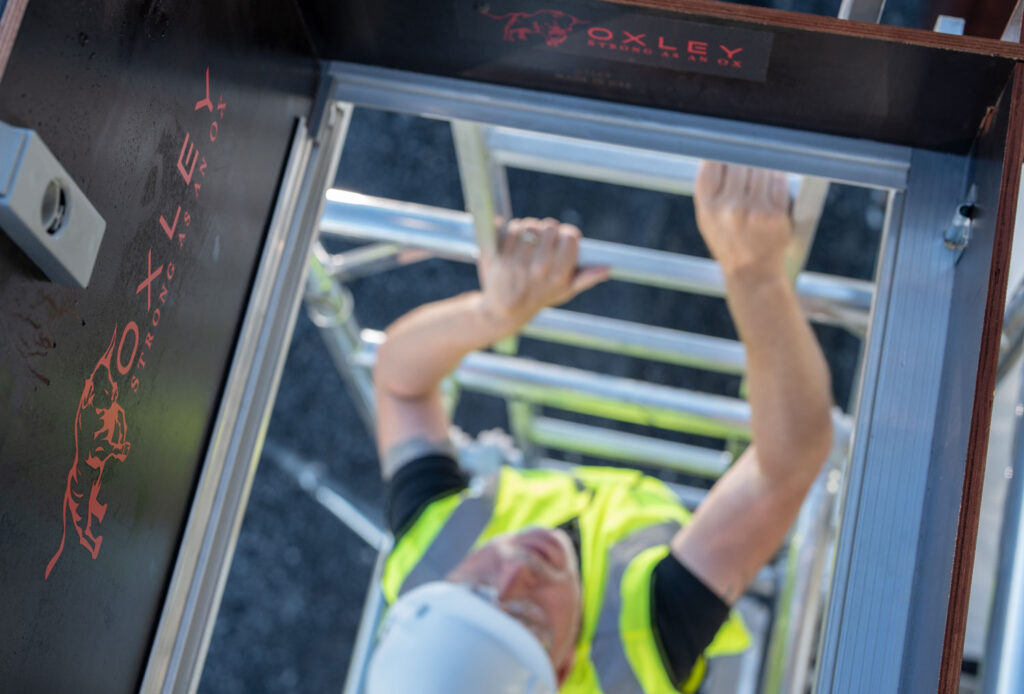 King Kong Industrial Span 500 Scaffold Towers - Oxley Access